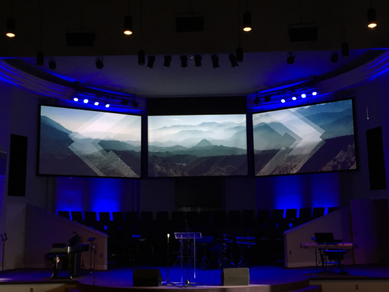 7 Creative Ways to Use Projection In Your Church Service