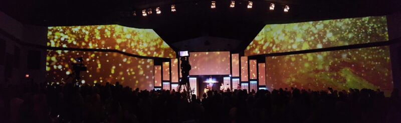 7 Creative Ways to Use Projection In Your Church Service